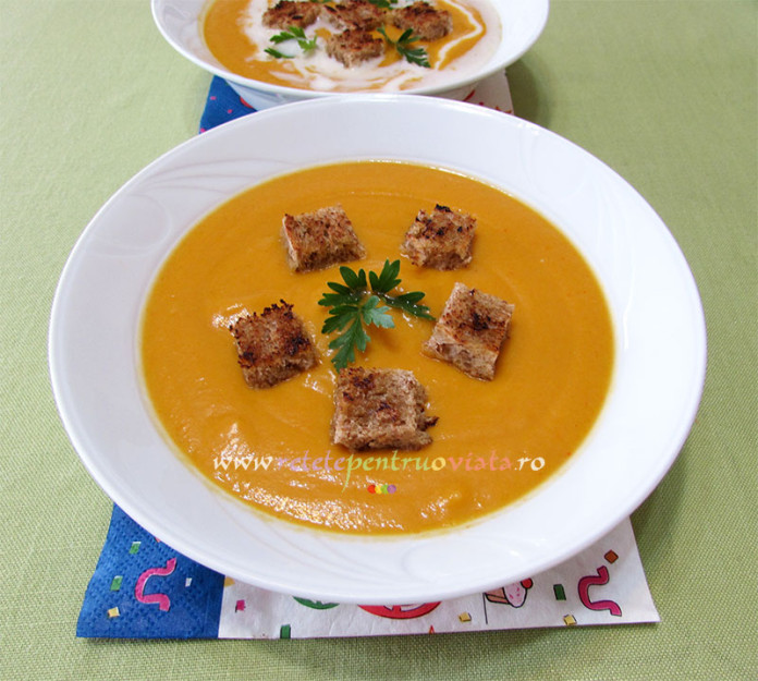 Supa Crema de Legume cu Crutoane ⋆ Retete Pentru O Viata