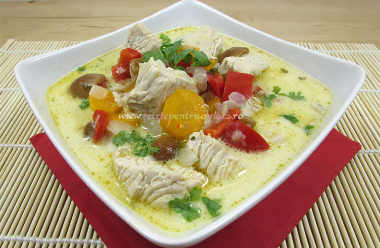 Supa Thailandeza de Pui ⋆ Retete Pentru O Viata