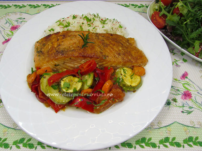 Somon cu Legume la Cuptor ⋆ Retete Pentru O Viata