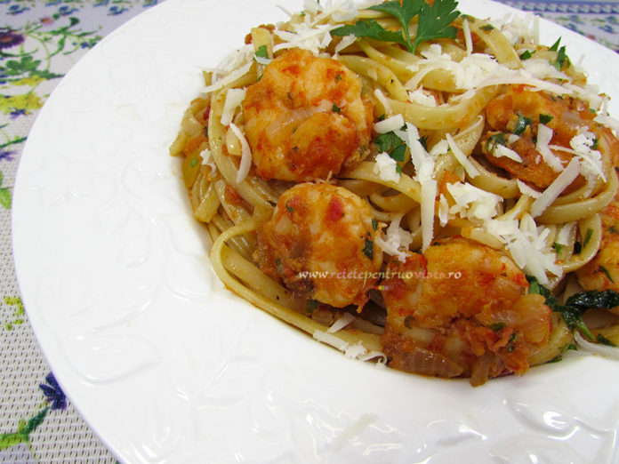 Paste cu Creveti si Sos de Rosii ⋆ Retete Pentru O Viata