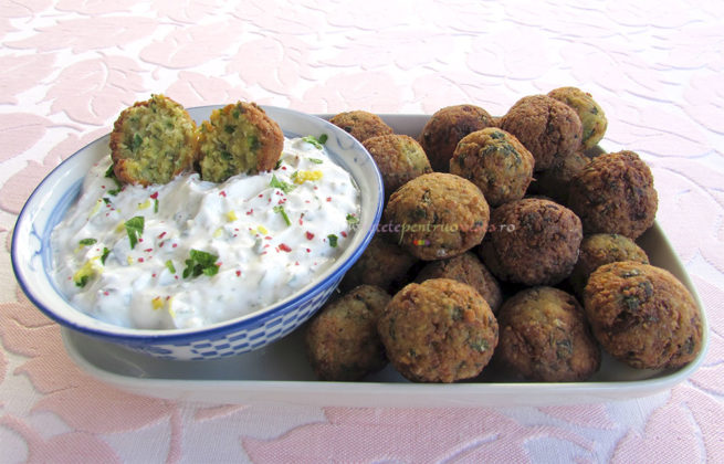 Chiftele de Naut de Post cu Iaurt ⋆ Retete Pentru O Viata