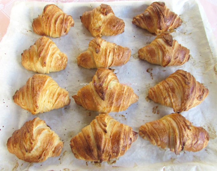 Croissante de Casa cu Unt ⋆ Retete Pentru O Viata