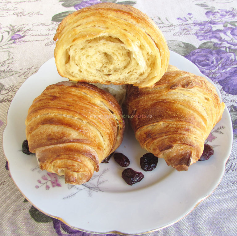 Croissante de Casa cu Unt ⋆ Retete Pentru O Viata