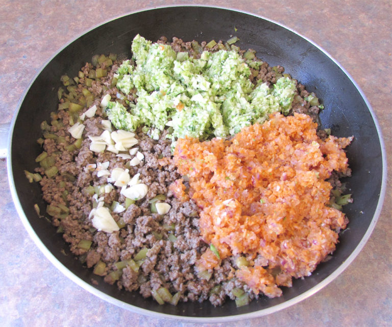 Paste Orzo cu Carne Tocata ⋆ Retete Pentru O Viata