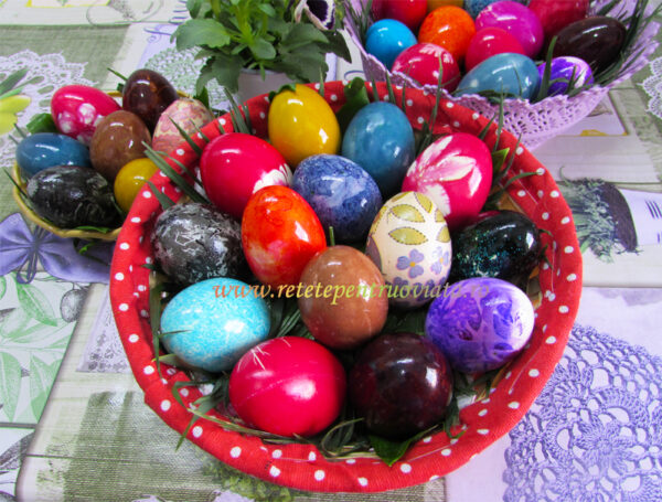 Oua Vopsite Natural - Cum se Vopsesc Ouale de Pasti