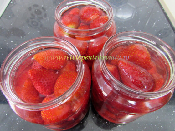 Compot de Capsuni Natural, fara Conservanti ⋆ Retete Pentru O Viata
