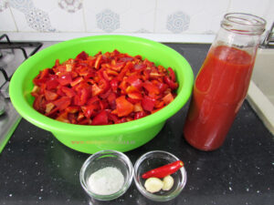 Pasta de Ardei cu Rosii ⋆ Retete Pentru O Viata